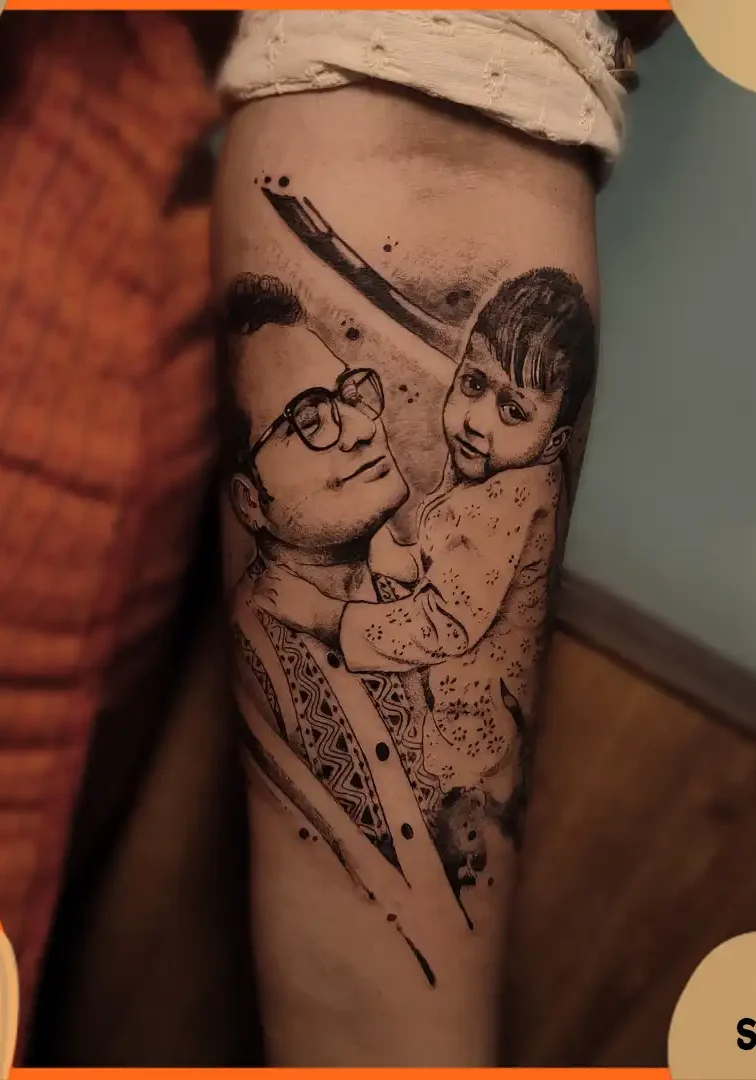 Surajit - Famous Tattoo Artist in Kolkata: Lizard’s Skin Tattoo